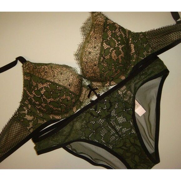 Victoria's Secret | Intimates & Sleepwear | Nwt Victorias Secret 32a ...